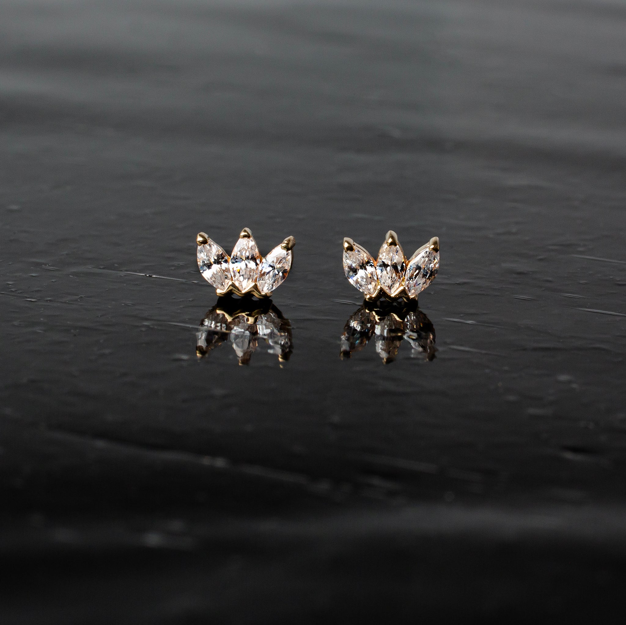 Glimmer Crystal Cluster Fan Flat Back Sleeper Earrings - 14k Solid Gol ...